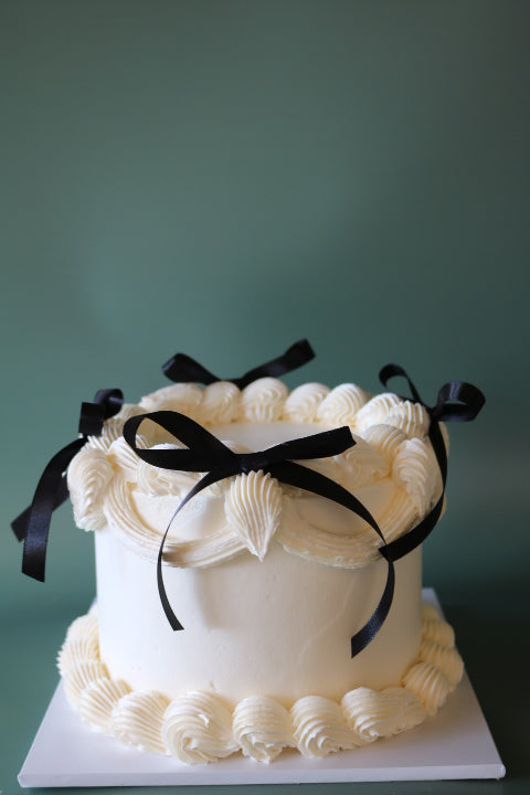 Vintage Bow – Lilli Pilli Patisserie